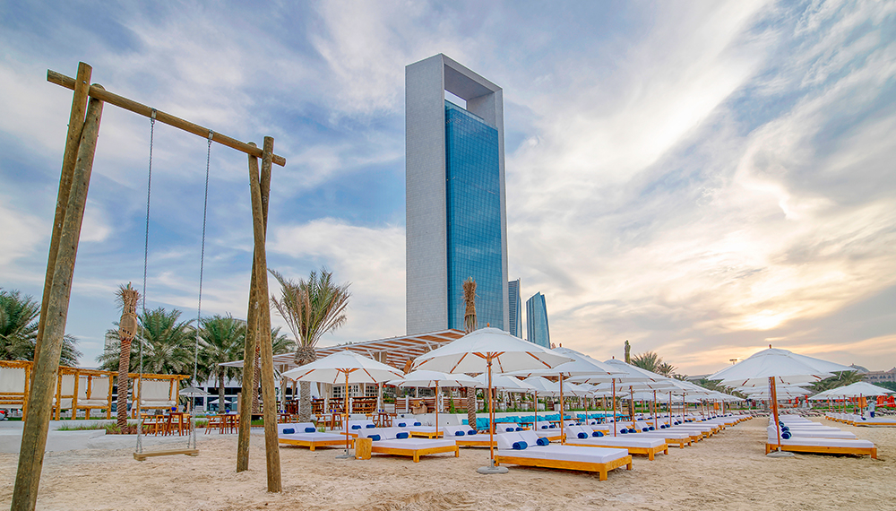 West Bay Beach Club| Radisson Blu Resort Abu Dhabi - Club Membership | adv+