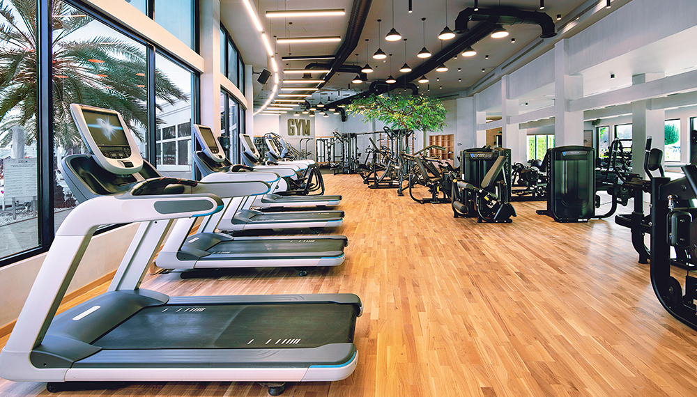 West Bay Beach Club| Radisson Blu Resort Abu Dhabi - Club Membership | adv+